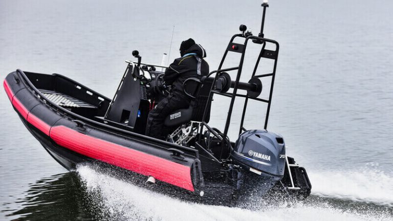 A boat series for professionals - Arctic Boats Oy